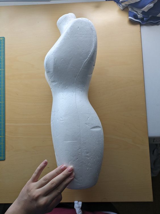 Styropor Torso 50cm (Gebraucht) in Steffisburg für CHF 15 – mit ...