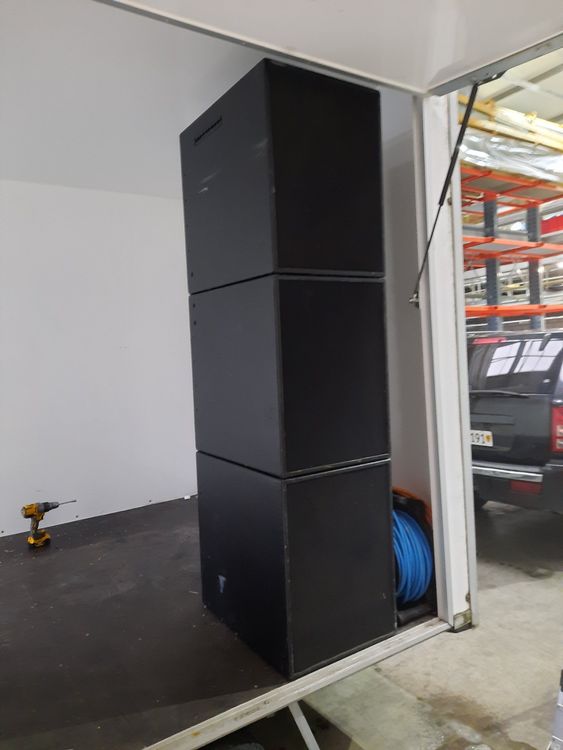 HK Audio Projector Aktivsystem: 2x High-Mid Box, 4 Sub 1 / 2 | Kaufen ...