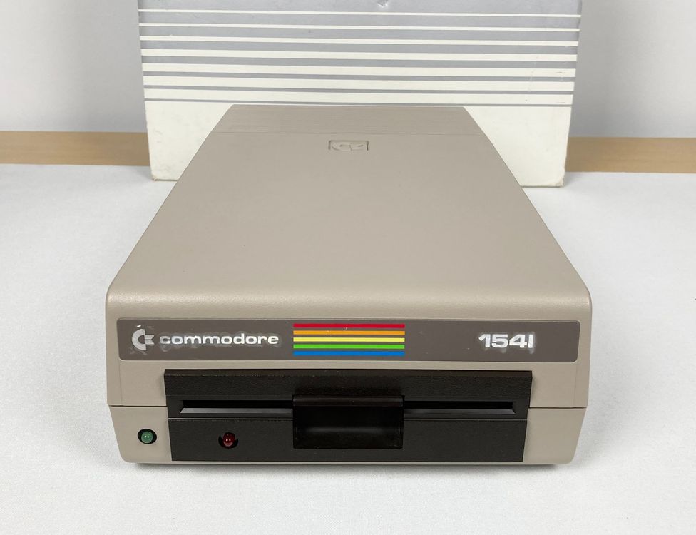Commodore 1541 Floppy Laufwerk für C64 (Gebraucht) in Winkel für CHF ...