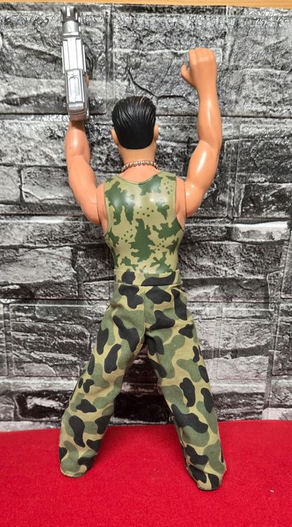 Hasbro Action Man Army mit Waffe Action! 🏍🔥 (Gebraucht) in Eschen für ...