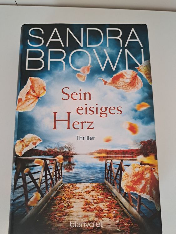 Sandra Brown Sein eisiges Herz (Gebraucht) in Weggis für CHF 3.5 – mit ...