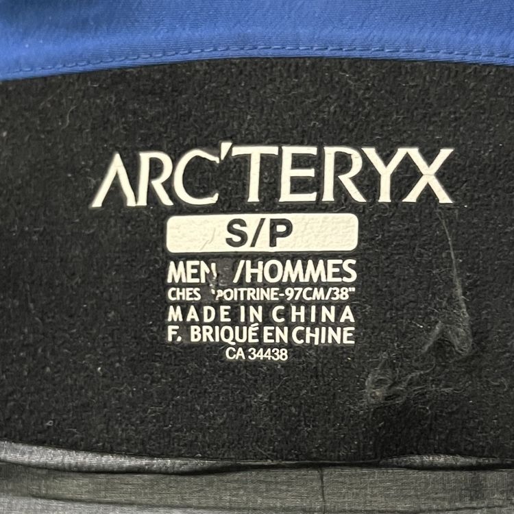 Vintage Arc'teryx Gore-Tex Jacket (S) (Gebraucht) in Chamoson für CHF ...