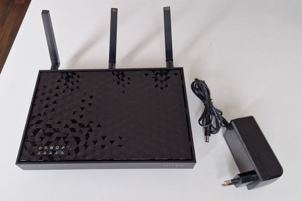 TP-Link AP500 WLAN Router (Gebraucht) in Wallisellen für CHF 5 – mit Lieferung auf Ricardo kaufen