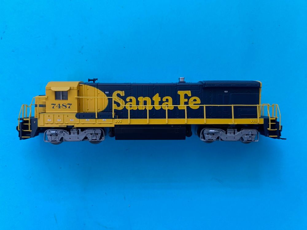DC ATLAS Spur N Diesellok Santa Fe 7487 analog (Gebraucht) in ...