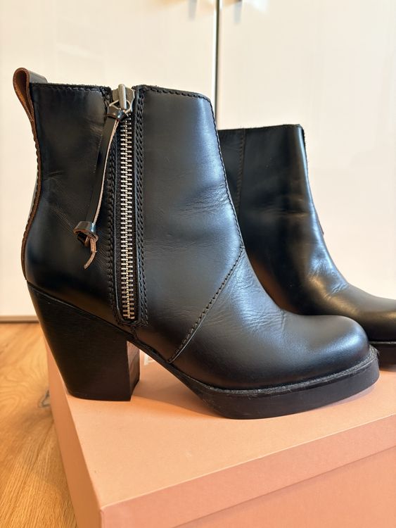 Acne Studios Ankle Boots Gr.41 - Perfekt für den Herbst! (Neu und originalverpackt) in ...