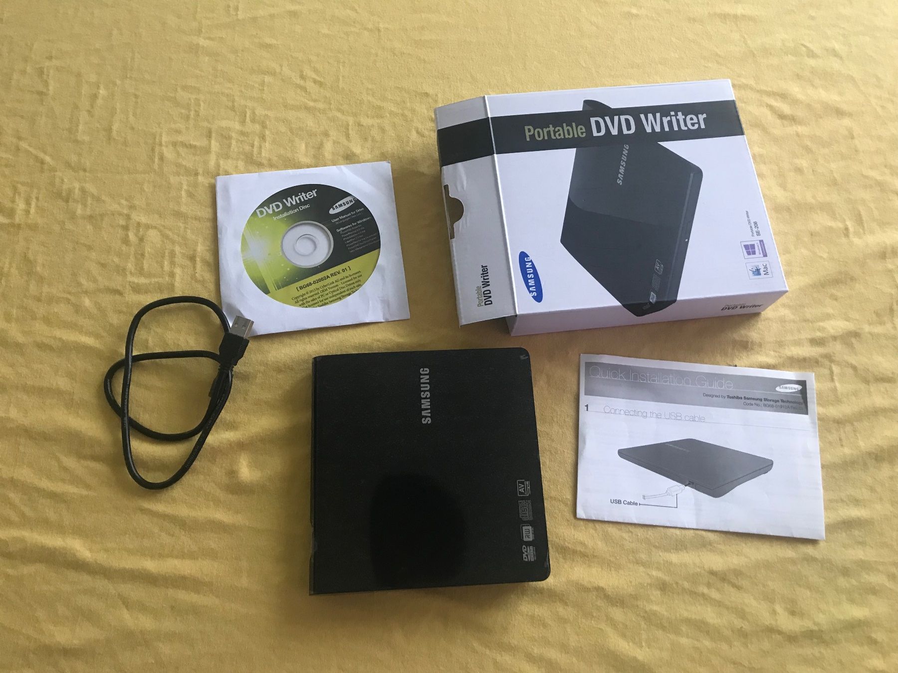 Samsung tragbarer DVD Brenner Modell SE-208DB komplett (D'occasion) à ...