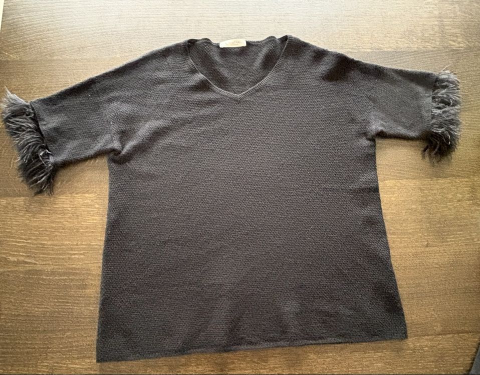 Cashmere Oberteil von Le Tricot Perugia, Federapplikationen (Gebraucht ...