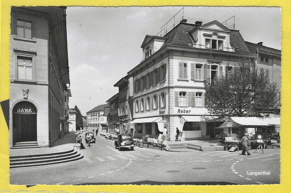 swFotoK/Nahbild Dorf Langenthal mit Oldtimer,Post,Bank+REBER (Gebraucht ...