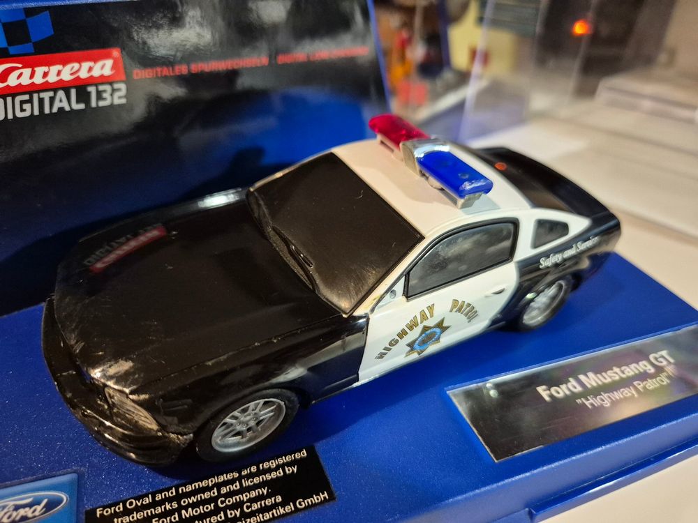 Carrera Digital 132 Ford Mustang GT 2005 Highway Patrol (Gebraucht) in ...