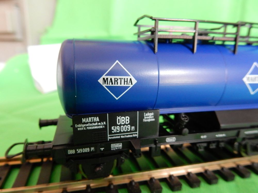 HO - 100 % neuf - ROCO - OBB wagons Citerne "Martha" OVP (Neu und ...
