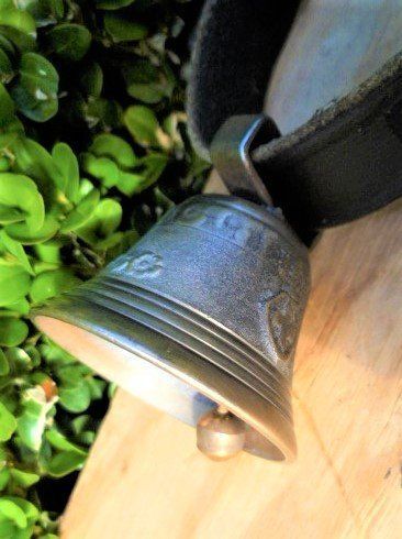 Bronze Glocke mit Riemen | Kaufen auf Ricardo