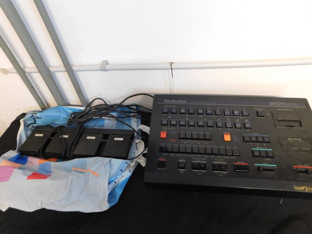 Technics SY-DP50 mit bedinungs anleitung (Defekt) in Urdorf für CHF 10 ...