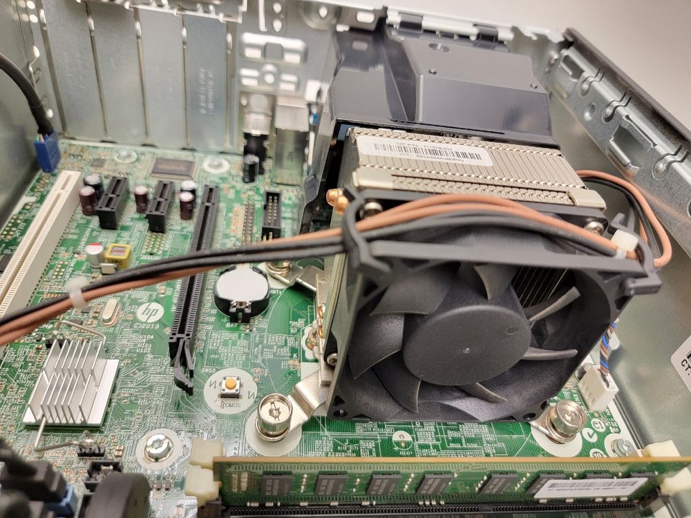 HP Prodesk 800 G1 SFF | i7 Quad | 16GB RAM | 256Gb SSD + 1TB (Gebraucht ...