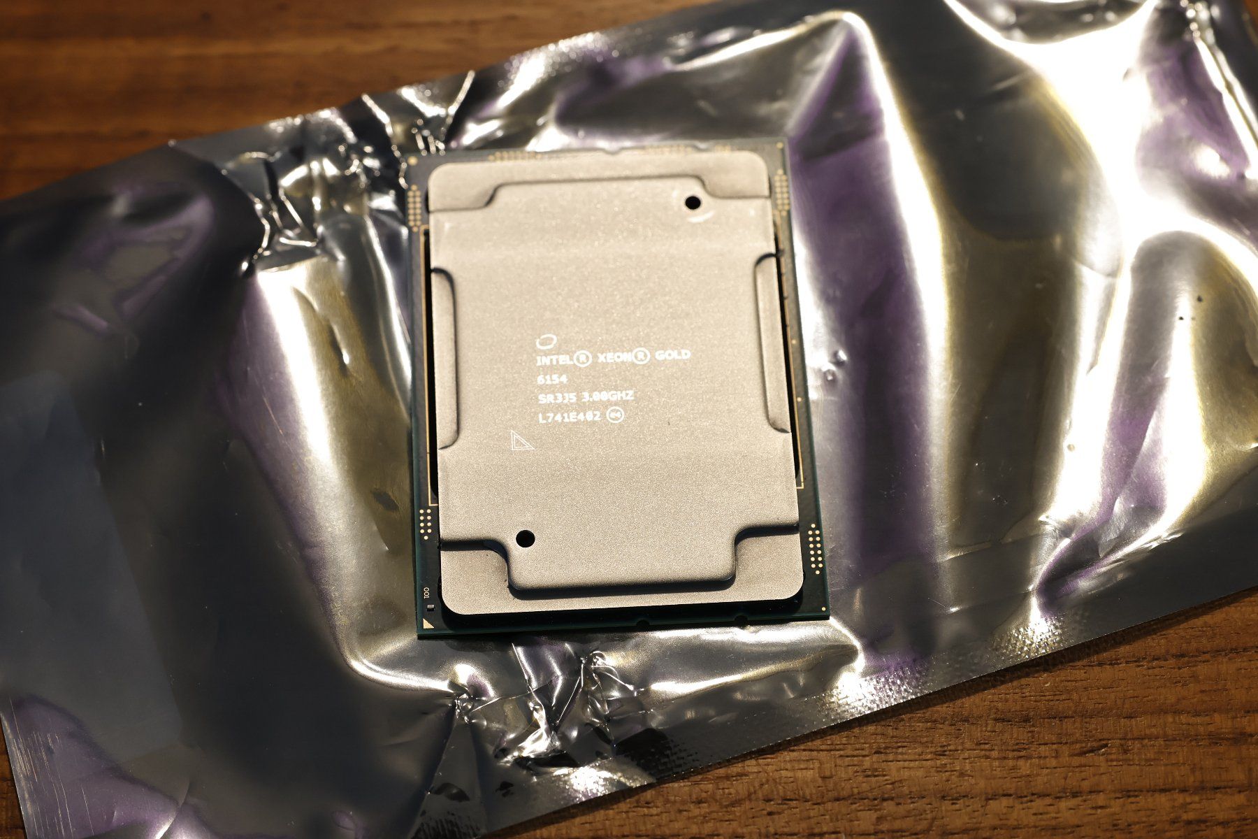 Intel XEON Gold 6154 (18 Cores / 36 Threads / 3-3.7Ghz) (Gebraucht) in ...