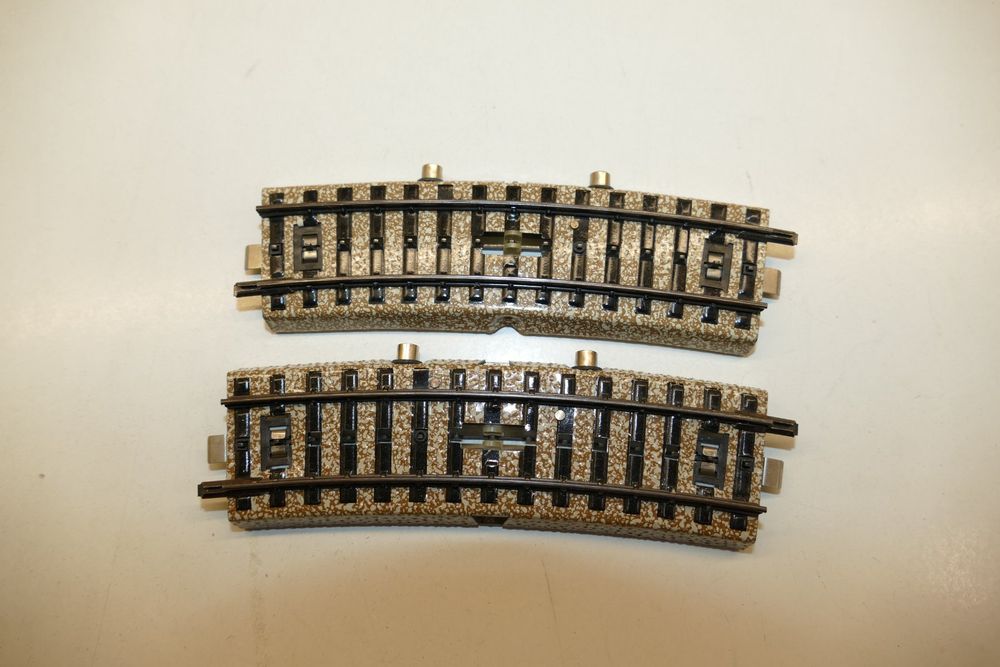 Märklin H0: 2xM-Schaltgleisstück gebogen Nr. 5213 (Neu (gemäss ...