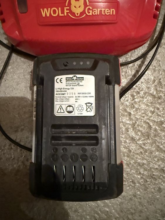Wolf-Garten 72V Schnellladegerät inklusive 72V Li-Hi Akku (Gebraucht ...