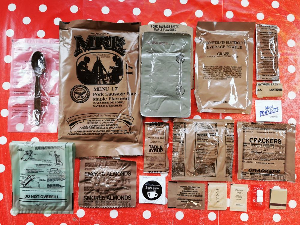 Original US Army MRE Menu #17 Maple Sausage Insp. 2/25 | Kaufen auf Ricardo