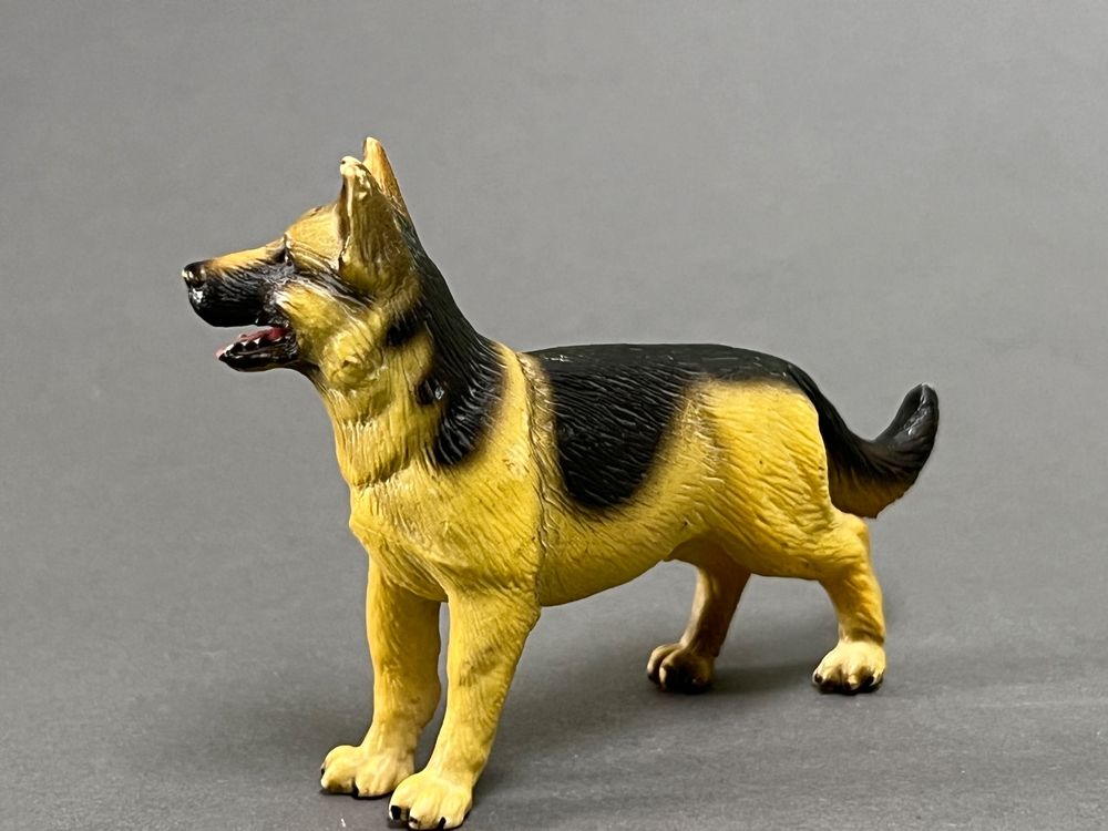 Schleich Schäferhund Hund made in Germany (Gebraucht) in Ennetbaden für CHF 10 – mit Lieferung ...