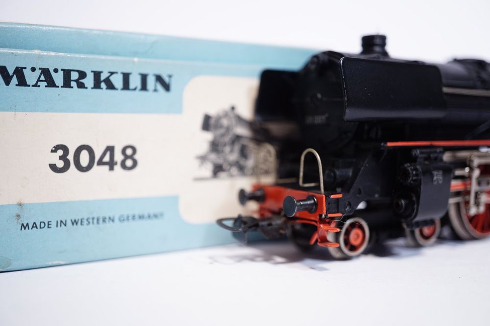 5œ Märklin 3048 DB BR 01 mit Rauchgenerartor (Gebraucht) in Thun für ...