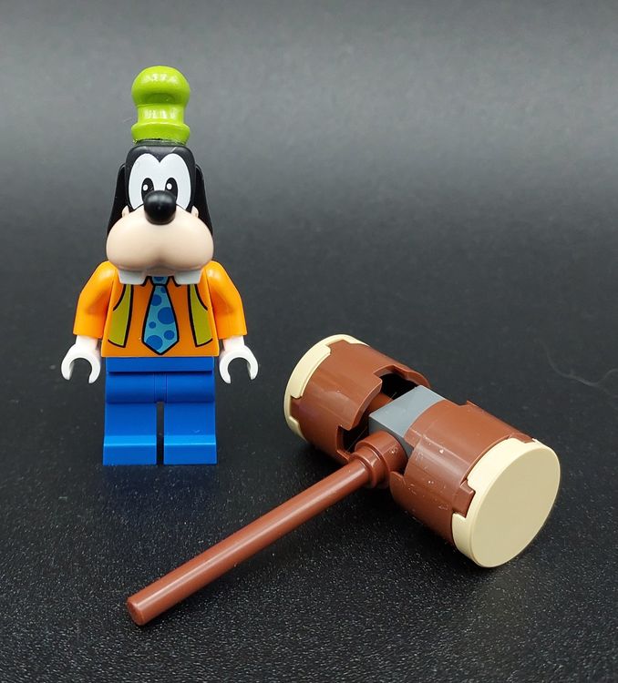 Lego Goofy Minifigur aus Set 10778 (Gebraucht) in Wil SG für CHF 12 ...