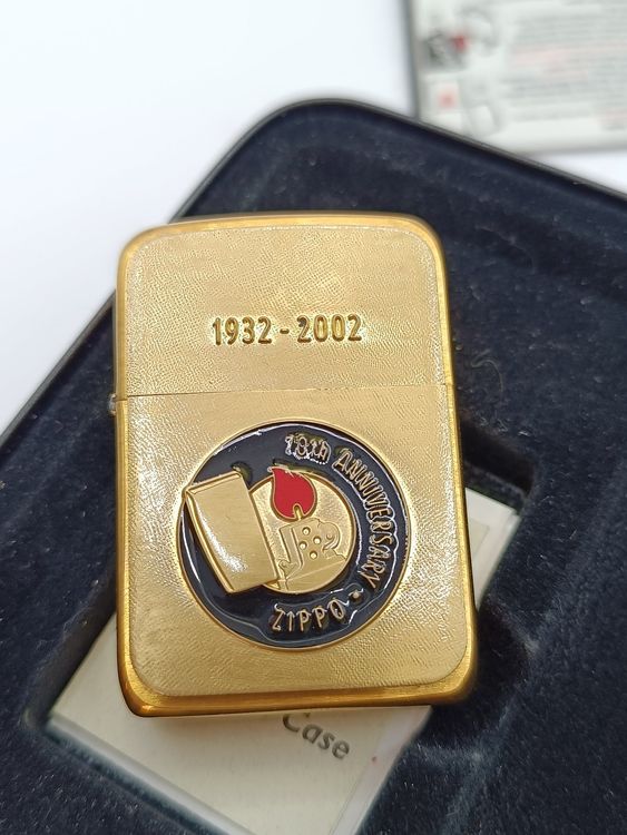 Zippo 1932 -2002 70th Anniversary Friends for a Lifetime (Neu (gemäss Beschreibung)) in Ennenda ...