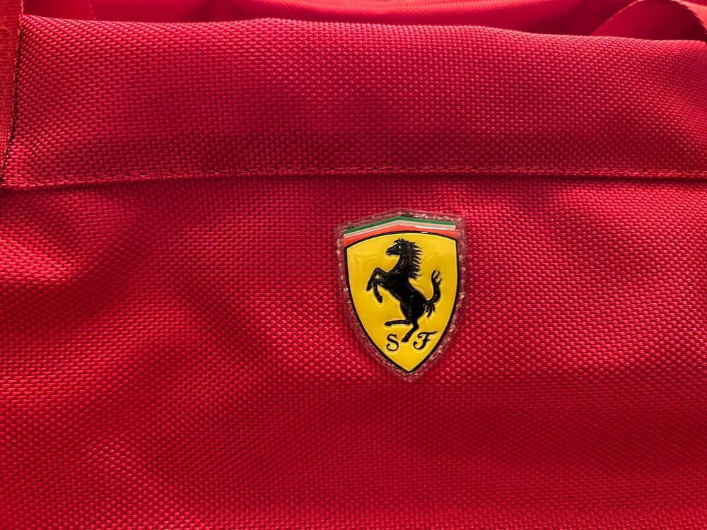 FERRARI TASCHE NEU!! | Kaufen auf Ricardo