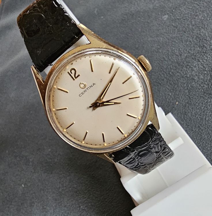 CERTINA Vergoldet Swiss Made Handaufzug unisex | Kaufen auf Ricardo