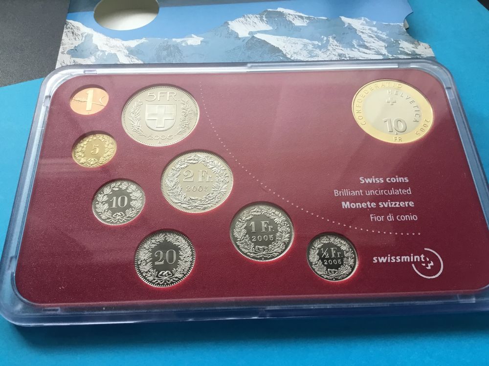 Münzsatz 2005 JUNGFRAU STGL (Neu und originalverpackt) in St. Margrethen SG für CHF 43 – mit ...