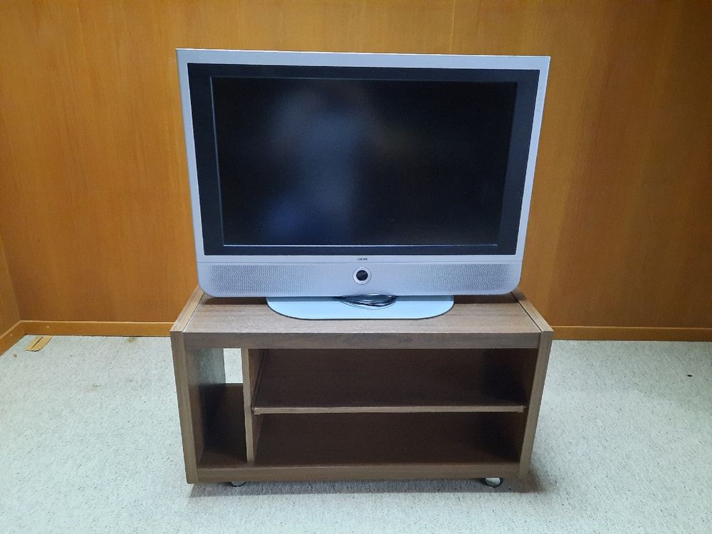 Loewe TV Fernseher mit Fernbedienung (Gebraucht) in Gwatt (Thun) für ...