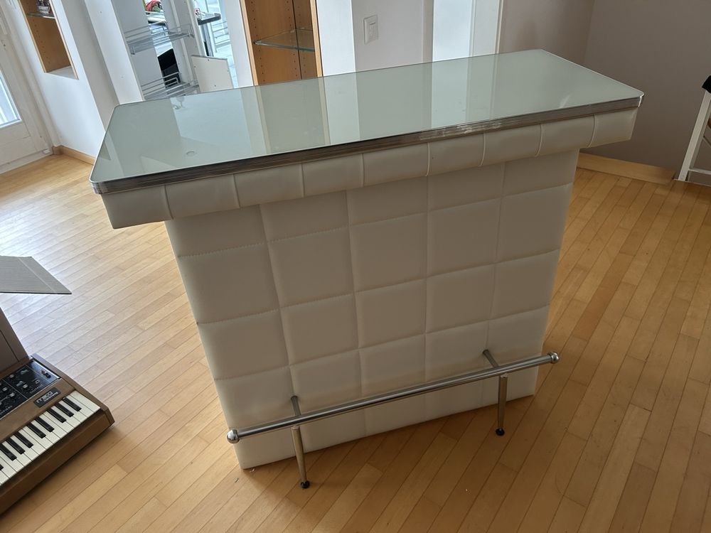 Stehbar | Kaufen auf Ricardo