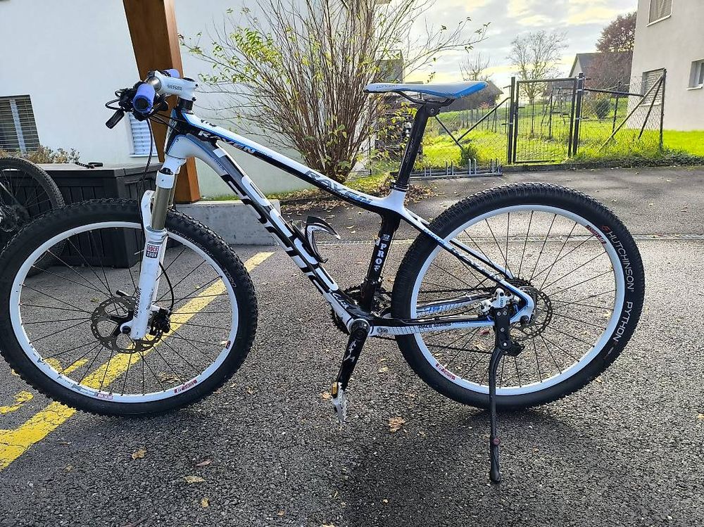 VTT carbone XS Focus Raven (D'occasion) à Bonvillars pour CHF 350 ...