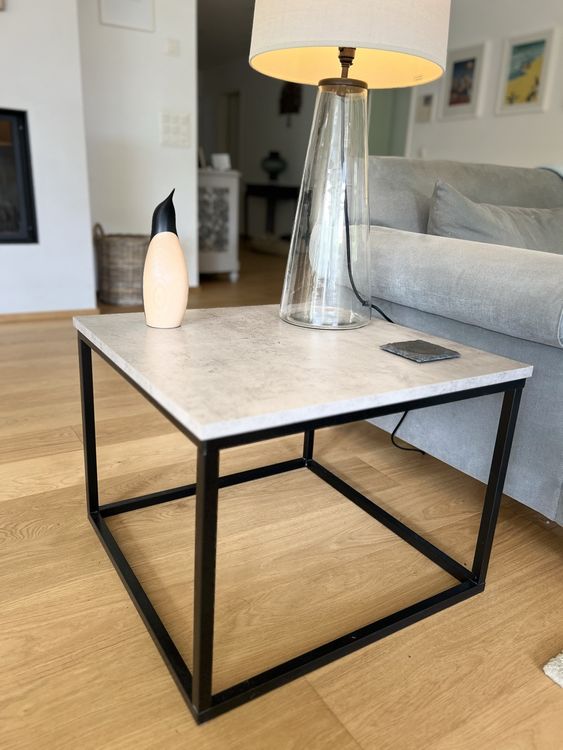 2 perfect side tables, black metal & grey marble effect (Neu (gemäss Beschreibung)) in Zürich ...