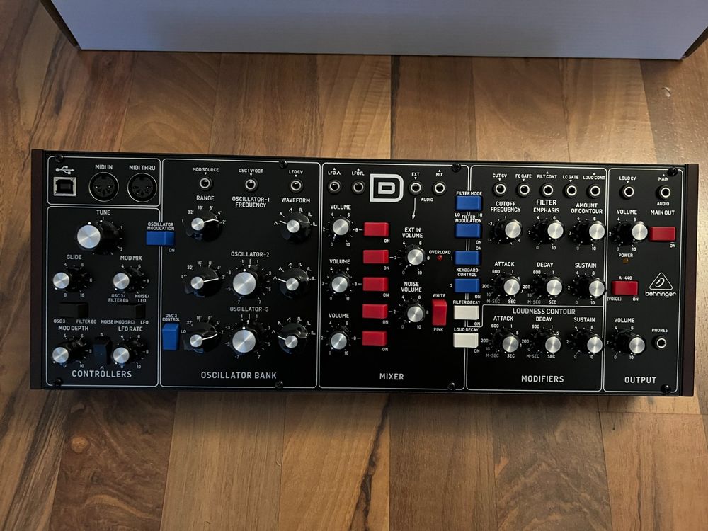 Behringer Model D | Kaufen auf Ricardo