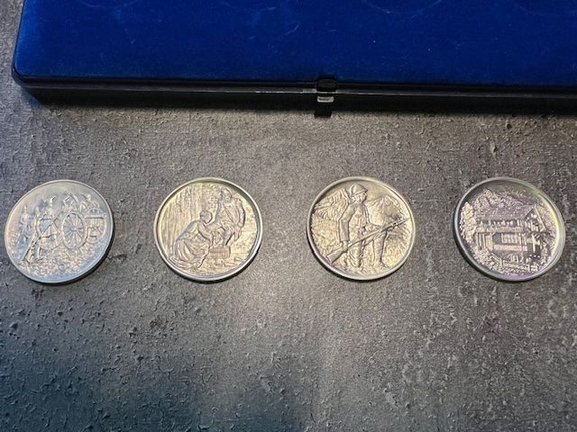 Serie 4 medaglie svizzere Generali – Argento 900 – cofanetto (Nuovo ...