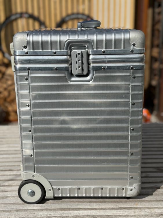 Rimowa Rollkoffer von IBM Servicetechniker (Gebraucht) in Schaffhausen ...