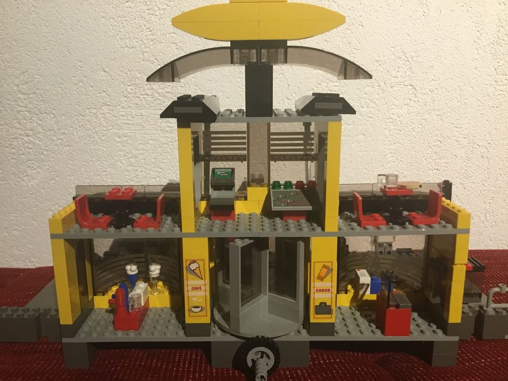 LEGO City 4513 Bahnhof World City (Gebraucht) in Glarus für CHF 80 ...