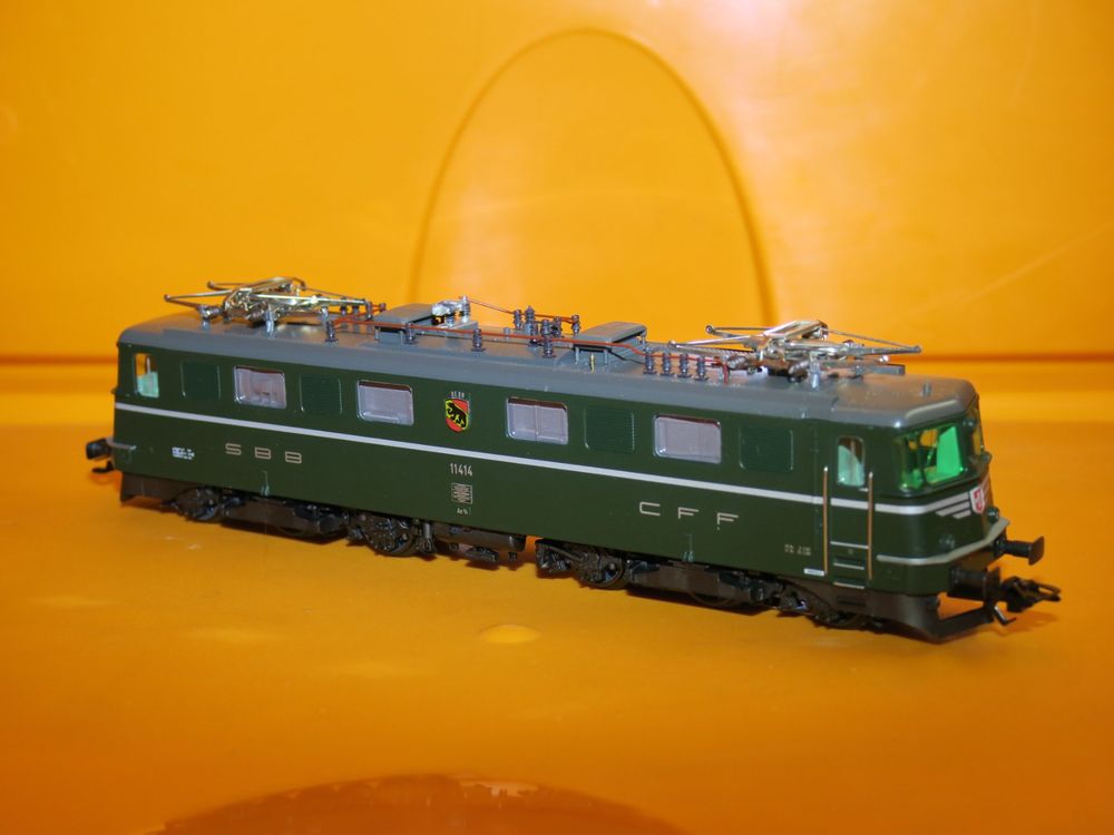Märklin 3638 E-Lok Ae 6/6 SBB 11414 Bern grün H0/WS DIGITAL (Neu ...