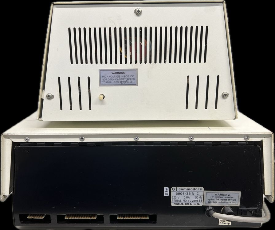 Commodore professional computer 3032 Serie | Kaufen auf Ricardo