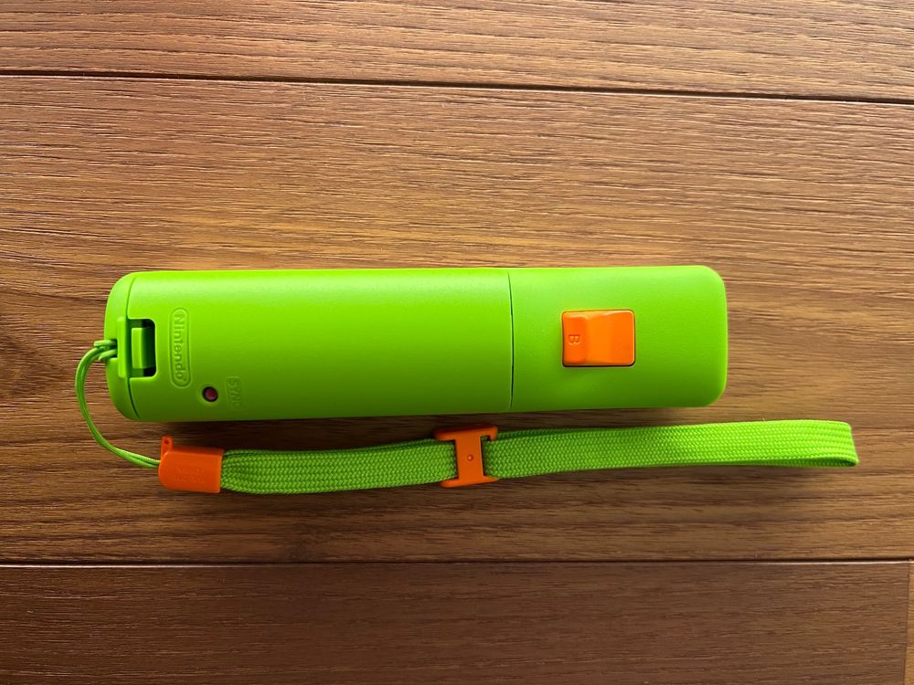 Wii Remote Yoshi Edition (Wiimote, Wiimotion Plus) neuwertig | Kaufen ...