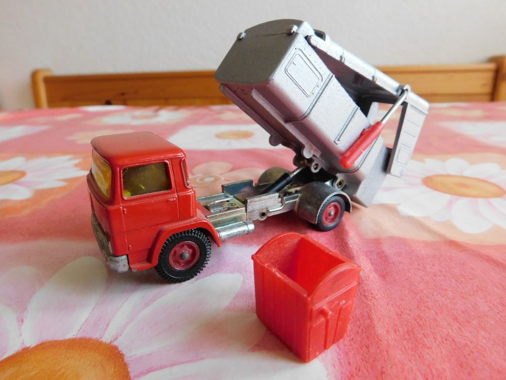 Siku V Serie Deutz Müllwagen mit Container (Neu (gemäss Beschreibung ...