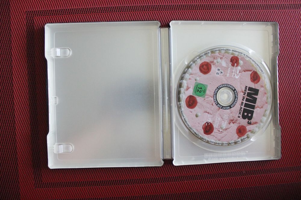 MIB3 - Men In Black 3 (Steelbook-Edition) [Blu-ray] | DVD | (Gebraucht) in Geroldswil für CHF 7. ...