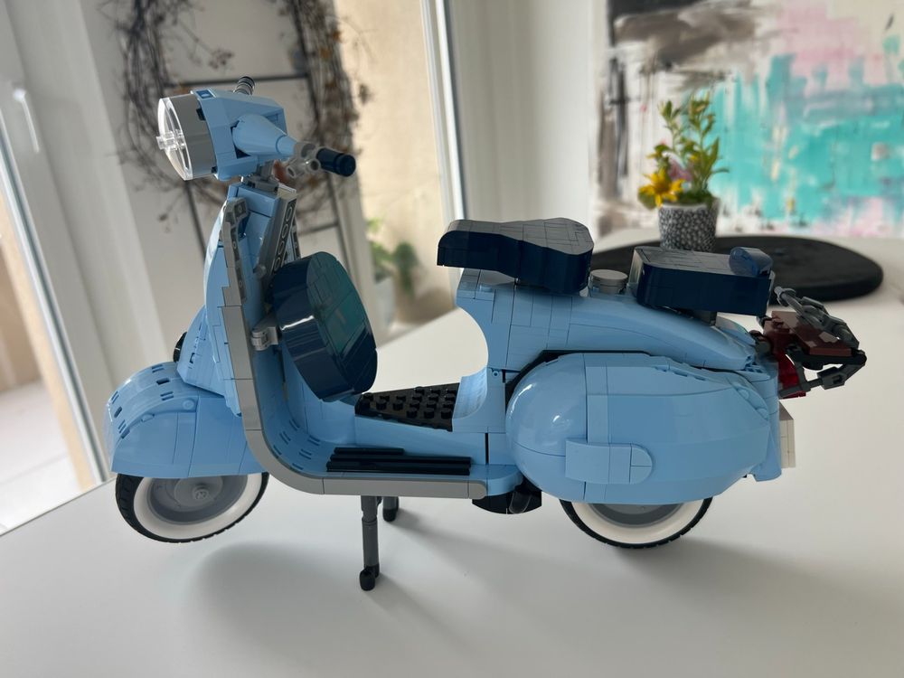 Lego-Modell 10298 - Vespa 125 (Gebraucht) in für CHF 54 – mit Lieferung ...