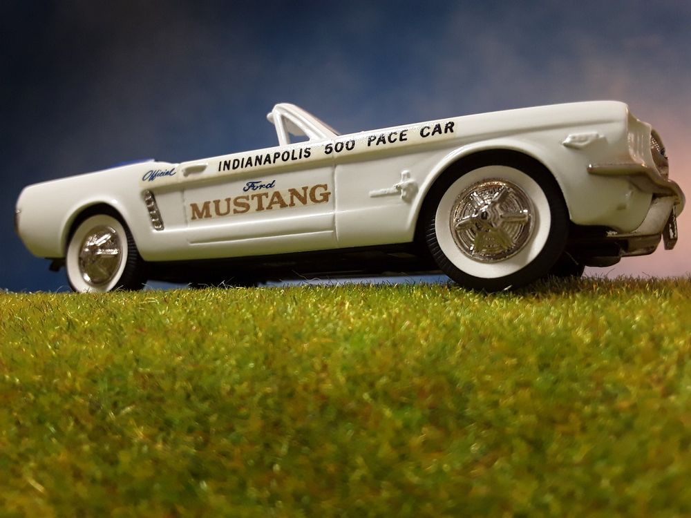 Ford Mustang Indianapolis Pace Car _ Brooklin Models _ 1:43 (Gebraucht ...