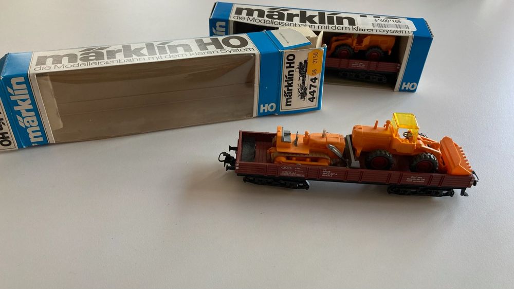 Märklin 4474 : Wagon de marchandises avec pelleteuse H0 x 2 (Gebraucht ...