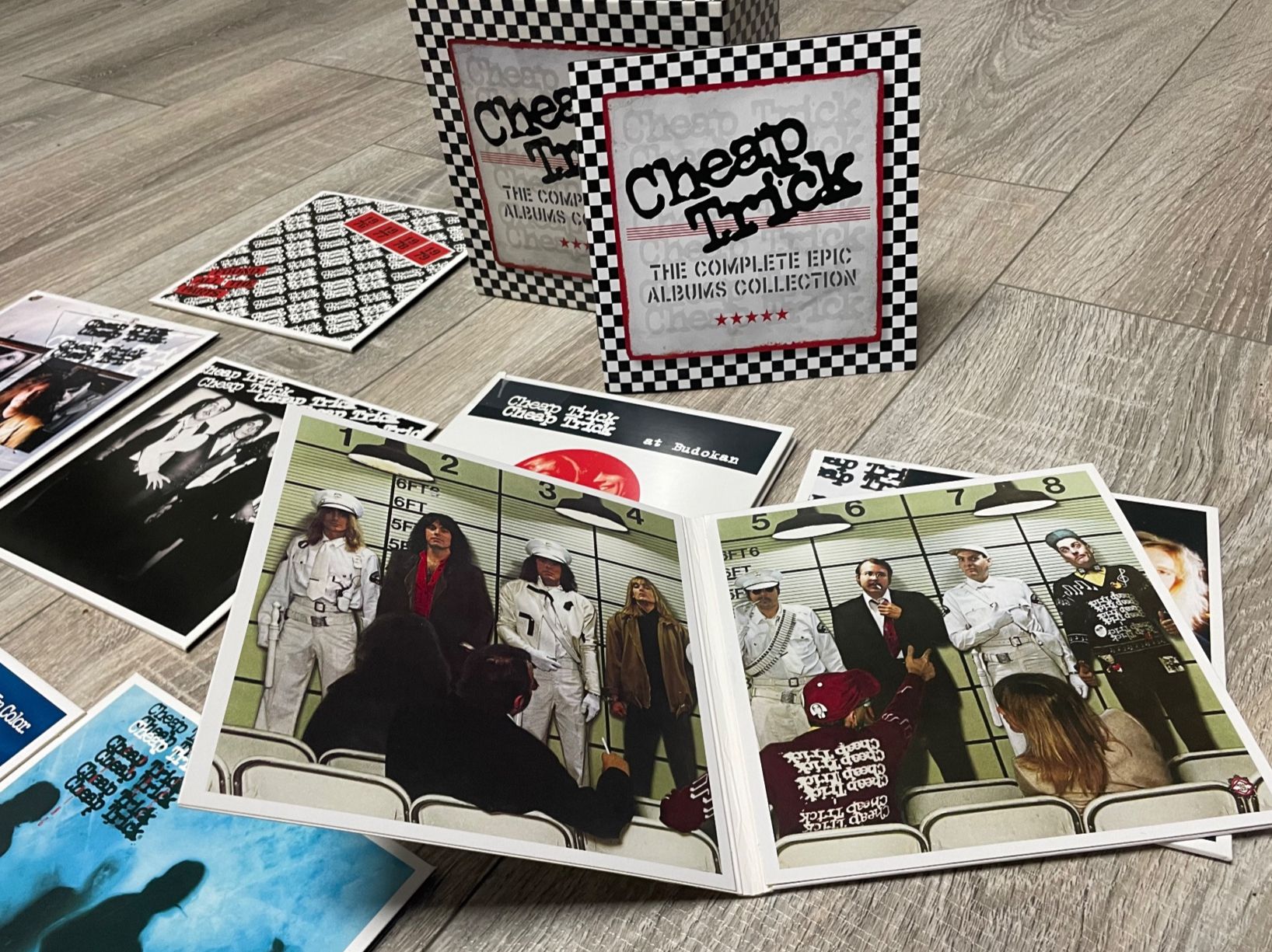 Cheap Trick - Sammlung 14 CD Box - Hard Rock - Top (Gebraucht) in Muri ...