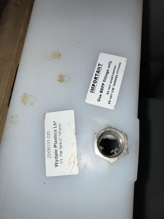 SET: Wasser- und Abwassertank für Van-Ausbau (Fiat Ducato) (Neu (gemäss ...