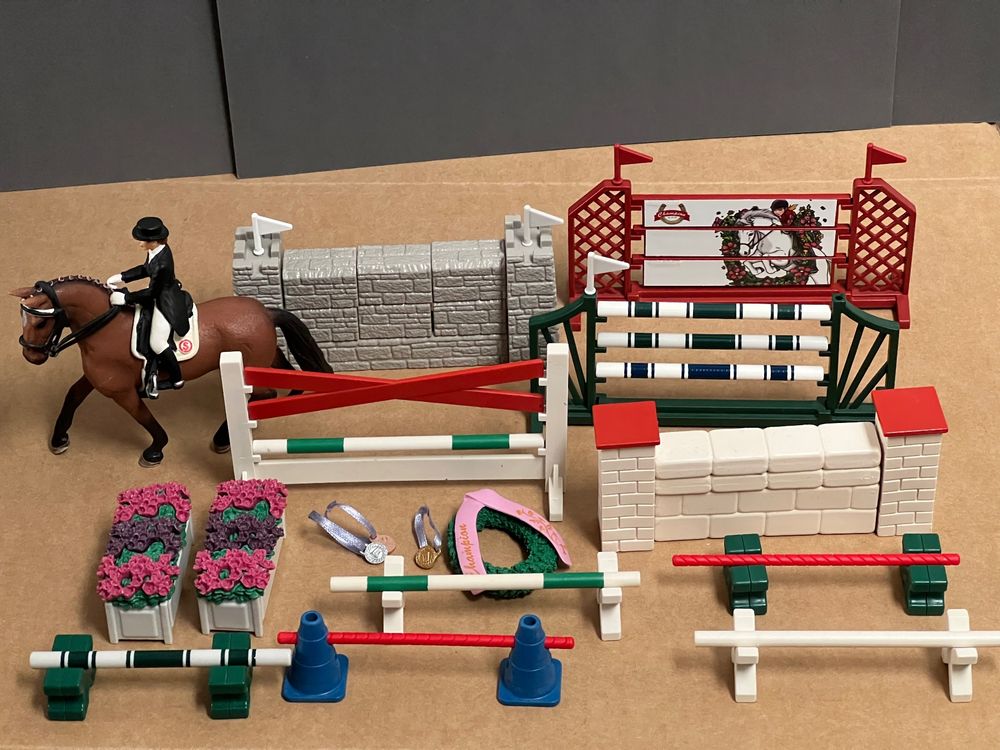 Schleich Pferde Parcours Turnier Hindernisse Springreiten | Kaufen auf ...