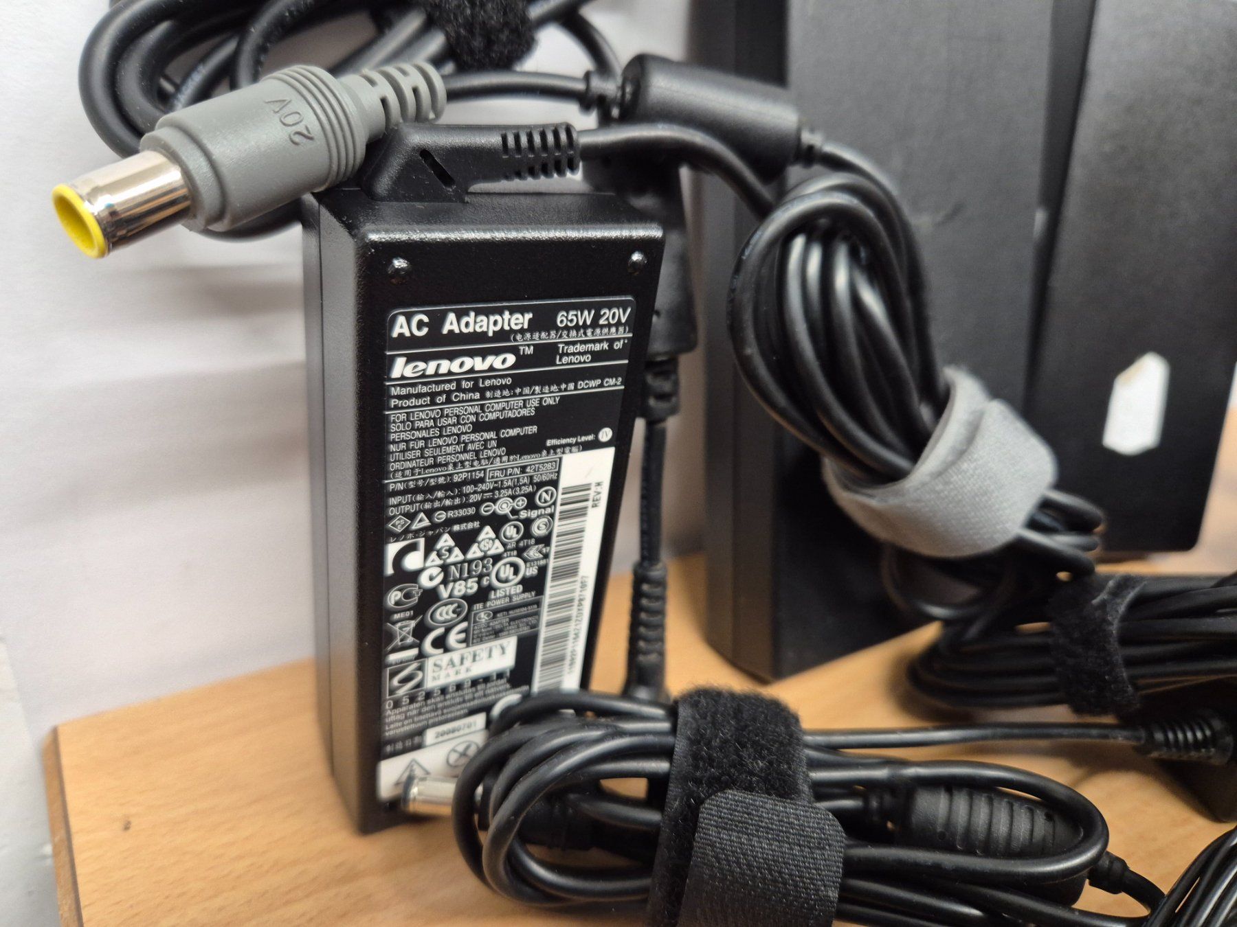 1 x Paket mit 19 Netzteilen für Notebooks und andere Geräte (Gebraucht ...