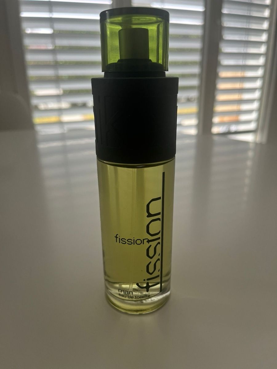 Fission, eau de toilette pour homme, presque neuf! (D'occasion) à ...
