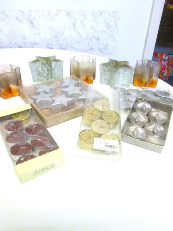 37 Kerzen + 5 Kerzenhalter aus Glas (Gebraucht) in Sementina für CHF 15 – mit Lieferung auf ...